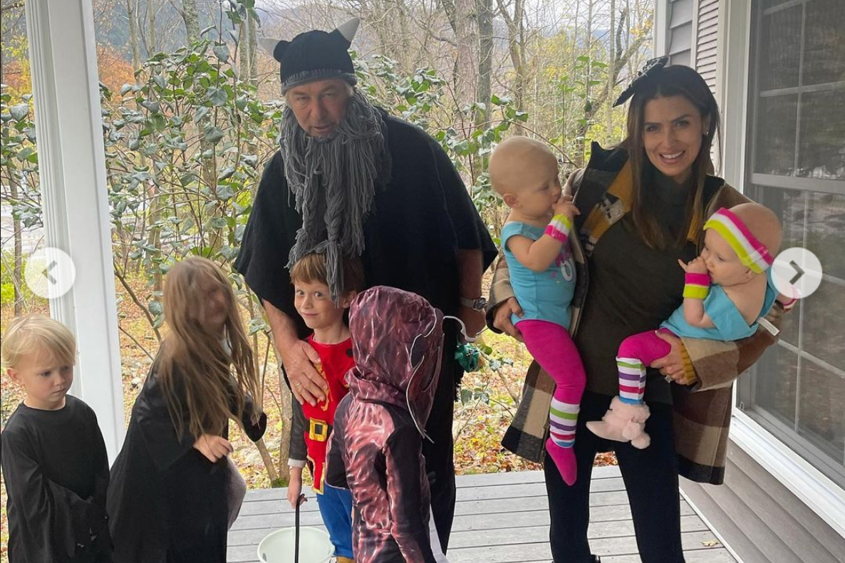 Ilarious: Alec Baldwin and Hilaria (Hilary) Thomas Welcome 7th Child ...