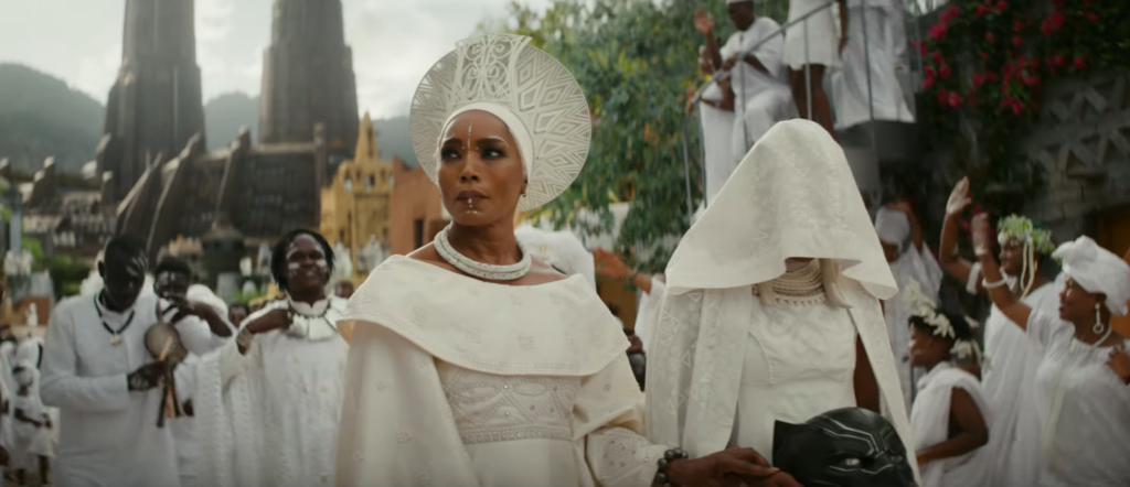 Here's the Official Music Video for Rihanna's "Lift Me Up" from ...