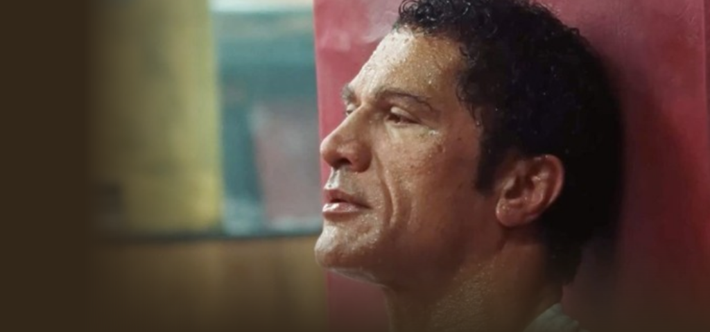 Dwayne The Rock Johnson Getting Rolled as "Smashing Machine" Has $850K ...